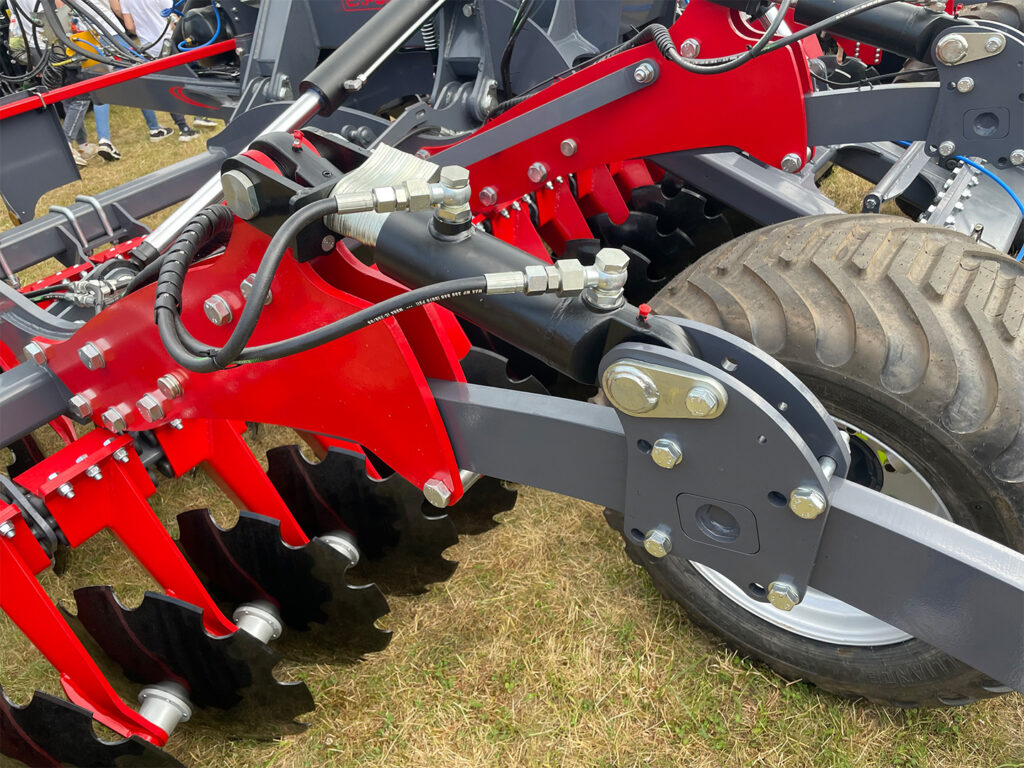 Agregat talerzowy REX 610 - EXPOM - maszyny rolnicze